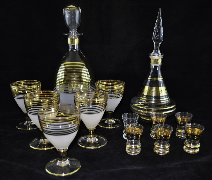 Italian Glassware set with gold and etching | InstAppraisal