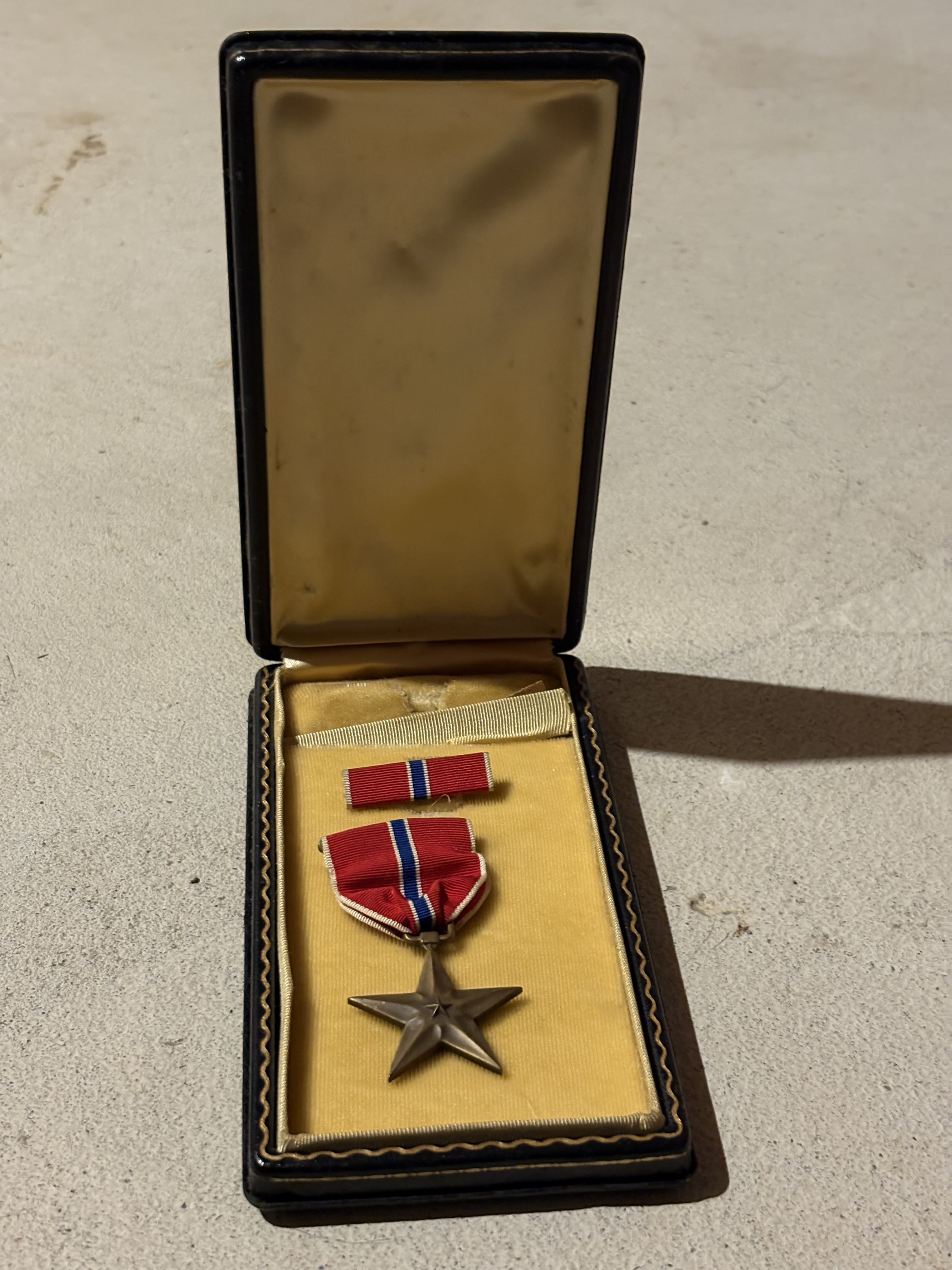 Amile Falcon Bronze Star Medal Value & Appraisal ($300-$600 ...