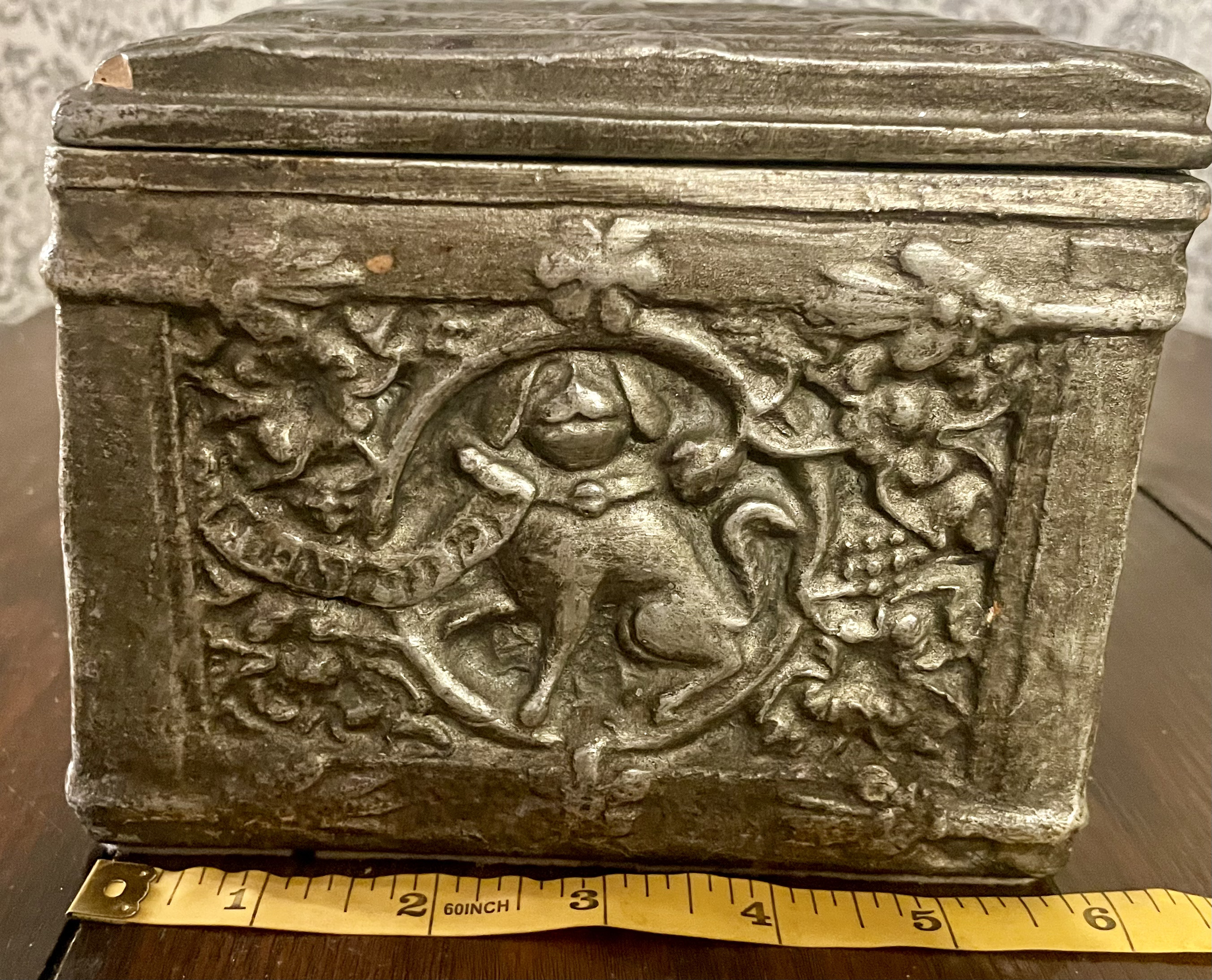 Trefoil Beast Box?? | InstAppraisal