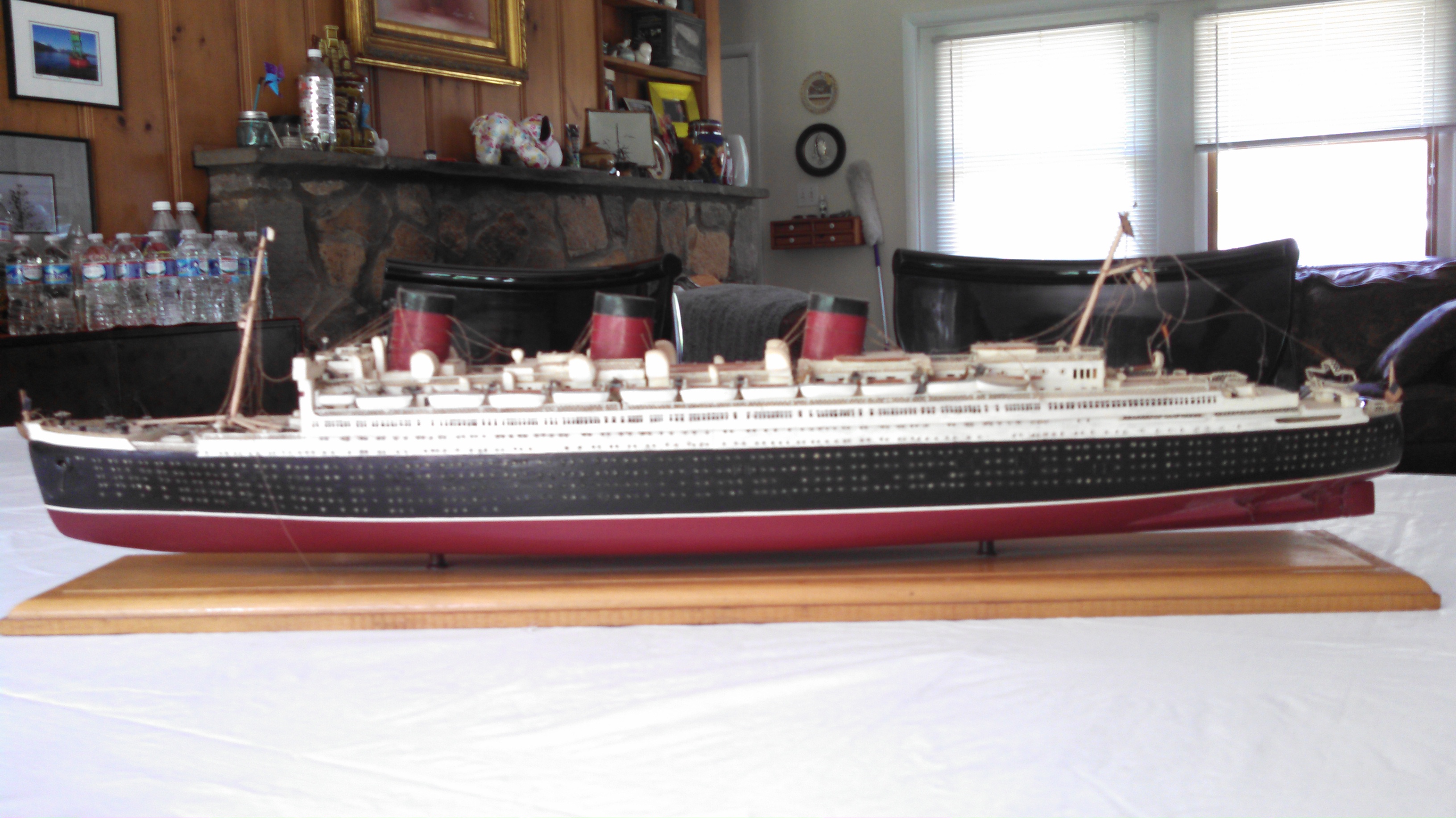 Queen Mary Scale Model | InstAppraisal