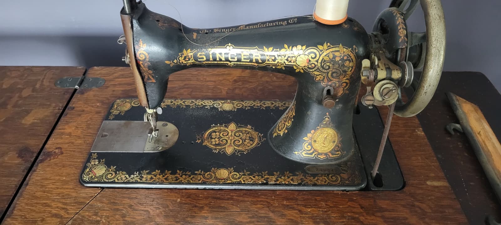 Antique 1910 Singer Sewing Machine by Singer Manufacturing Company $250 ...
