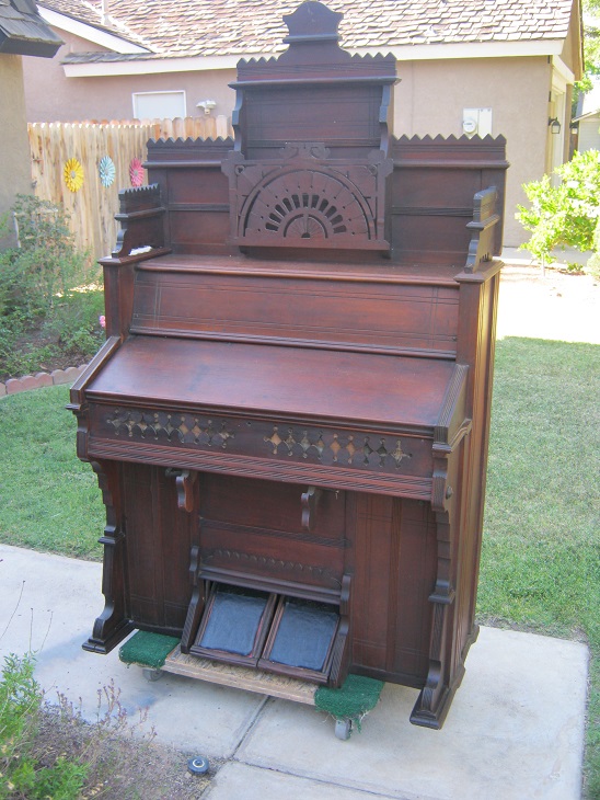 Peloubet & Co., New York Standard Organ w / bellows (1908 ...