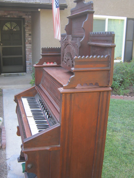 Peloubet & Co., New York Standard Organ w / bellows (1908 ...