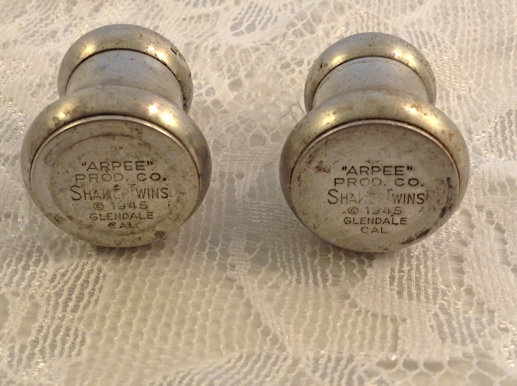 "Arpee" shaker twins 1945 Value & Appraisal | InstAppraisal
