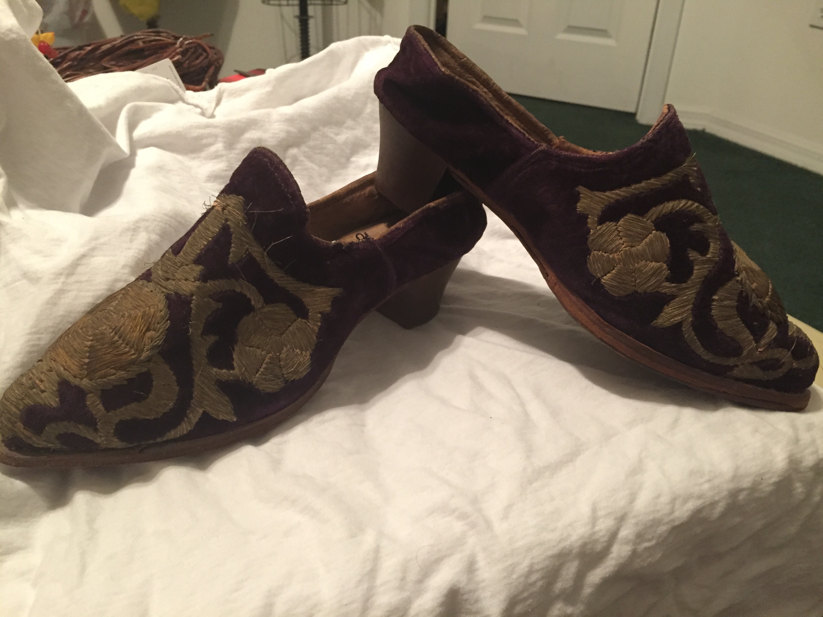 Free Antique, Collectible, and Art Appraisals Online | Submit Your Item ...