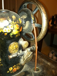 1888 singer sewing machine-all Original (Singer-floral pattern) (1888 ...