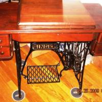 1920's SINGER SEWING MACHINE-NO. 66-WITH CABINET antique appraisal ...