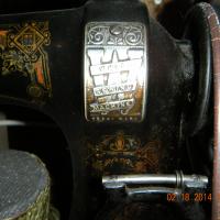 White 1889 Sewing machine antique appraisal | InstAppraisal