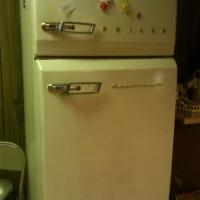 1952 Philco vintage refrigerator antique appraisal | InstAppraisal