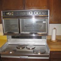 1964 Hotpoint Hallmark Oven Range & Stove antique appraisal | InstAppraisal