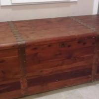 Acme Cedar Chest Company antique appraisal | InstAppraisal