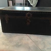 Vulcanized Fibre Trunk by Taylor Corporation antique appraisal ...