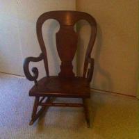 vase splat back rocking chair antique appraisal | InstAppraisal